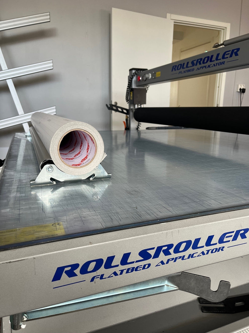 Roll Cradle Signature – Rollsroller Inc.